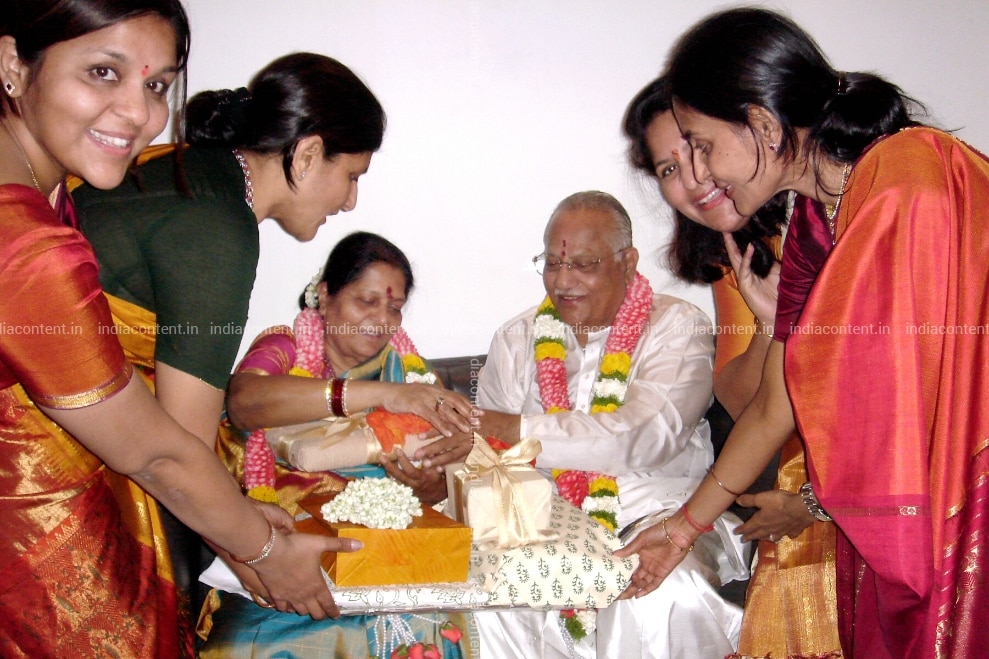 Buy PREETHA REDDY WITH SUNEETA REDDY Pictures, Images, Photos By ...