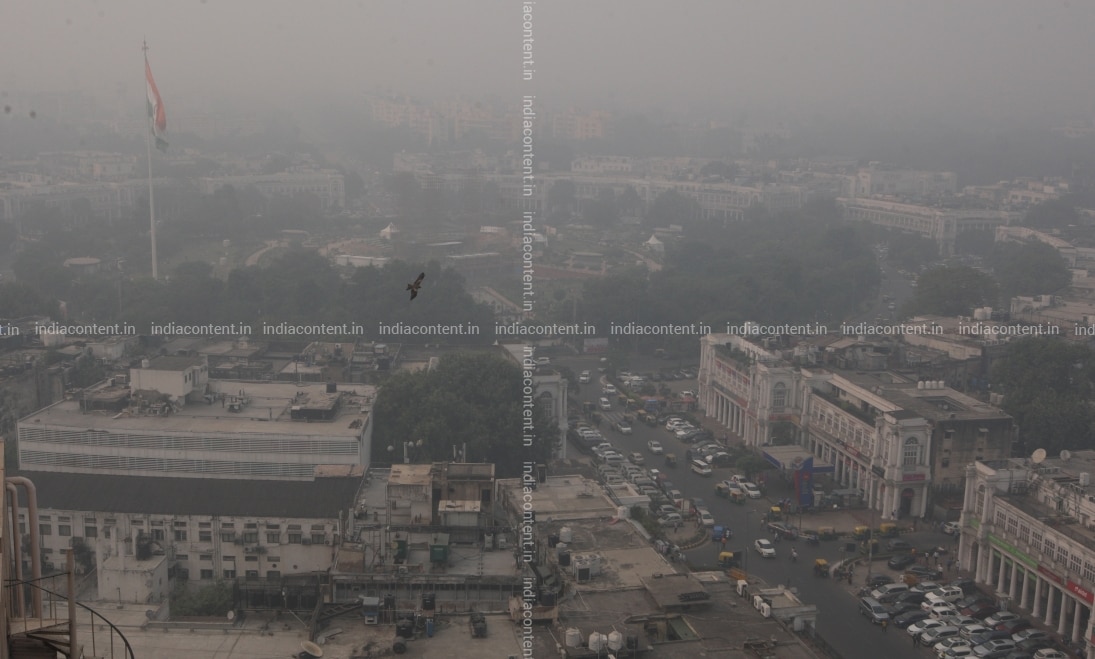 Buy Air Pollution in Delhi Pictures, Images, Photos By Qamar Sibtain ...