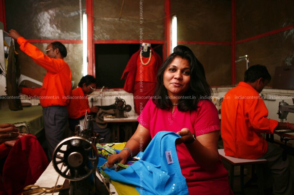 Buy SANDHYA RAMAN Pictures, Images, Photos By REUBEN SINGH - Business ...