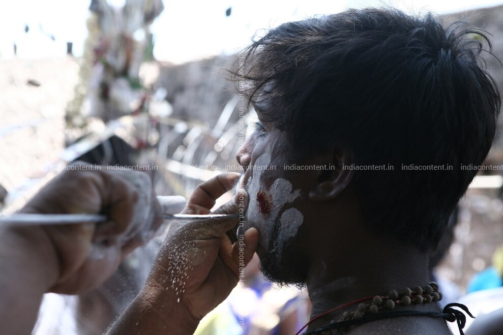 Buy Images of piercing, Search Photos of piercing, piercing Images For ...