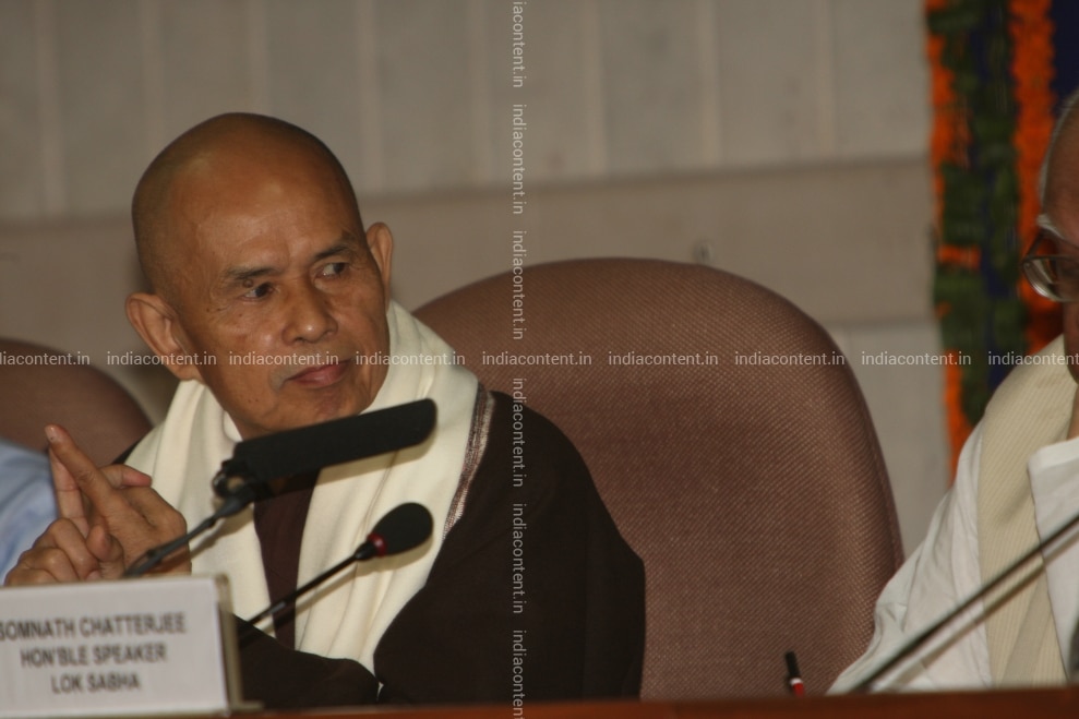 Buy THICH NHAT HANH Pictures, Images, Photos By SIPRA DAS - Archival ...