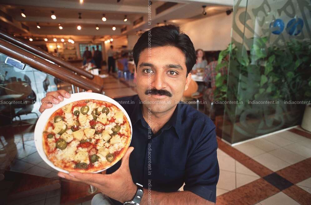 Buy Alok Modi Pictures, Images, Photos By Dilip Banerjee - Archival ...