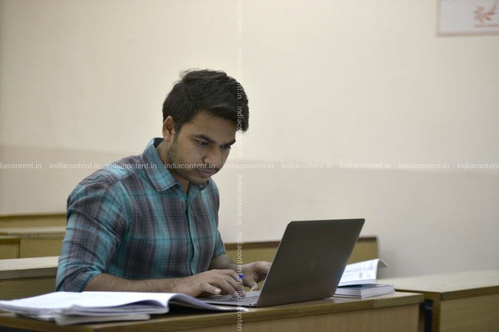 Buy career launch study centre Pictures, Images, Photos By M Zhazo ...