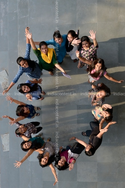 Buy STUDENTS AT LADY SHRI RAM COLLEGE Pictures, Images, Photos By M ...