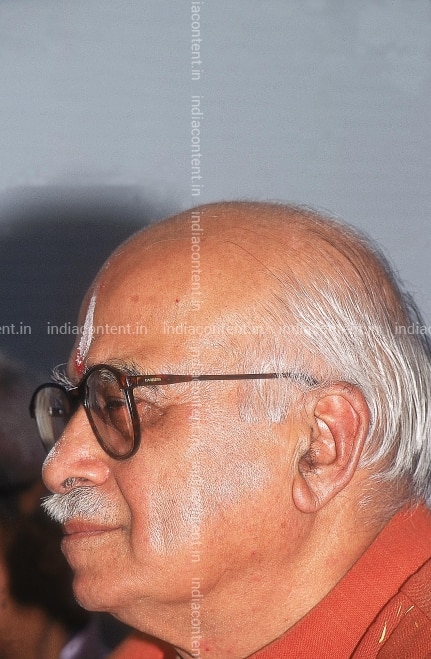 Buy Lal Krishna Advani at a meet Pictures, Images, Photos By Shankar ...