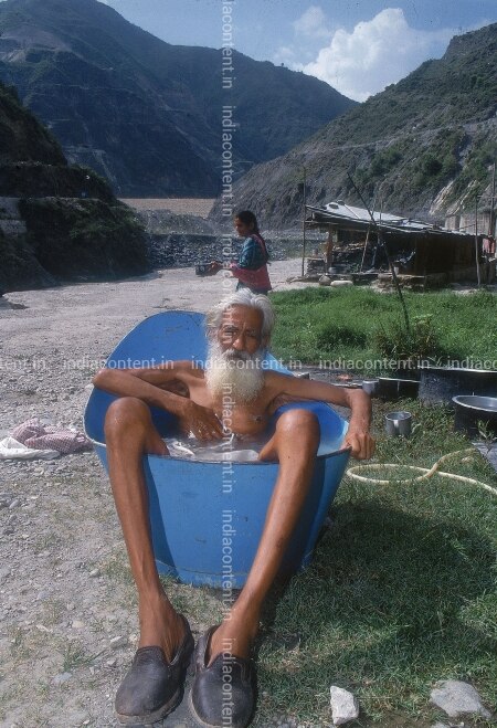 Buy Sundar Lal Bahuguna Pictures, Images, Photos By Singh Bhawan ...