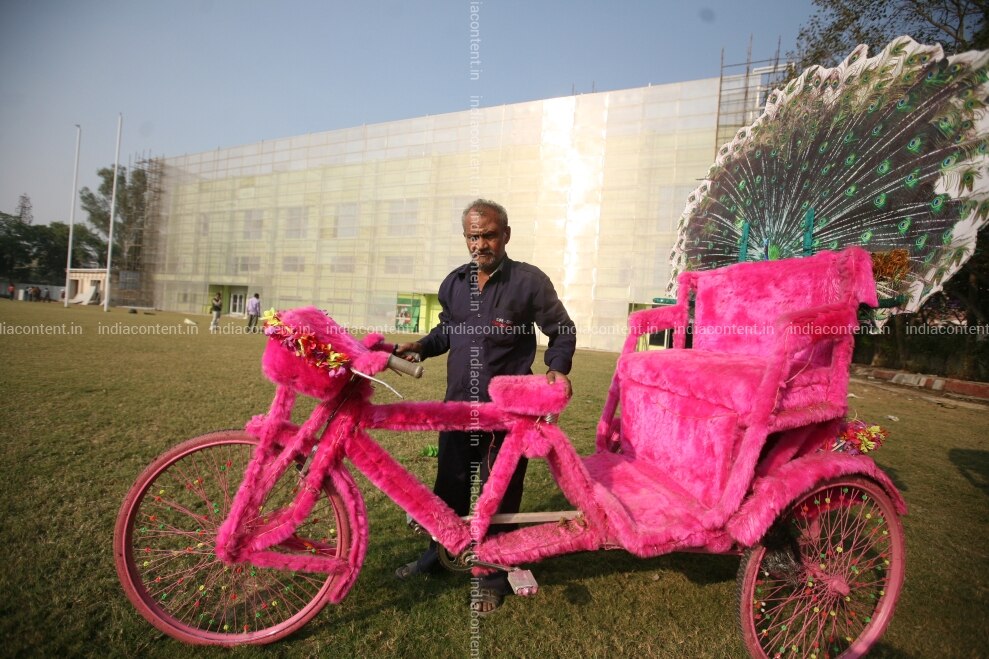 Buy Modern Rickshaws Pictures, Images, Photos By Qamar Sibtain ...