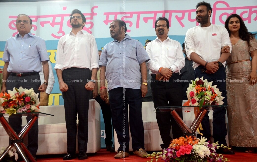 Buy Mumbai Actor Ajay Devgan and Kajol during a programme oraganised as ...