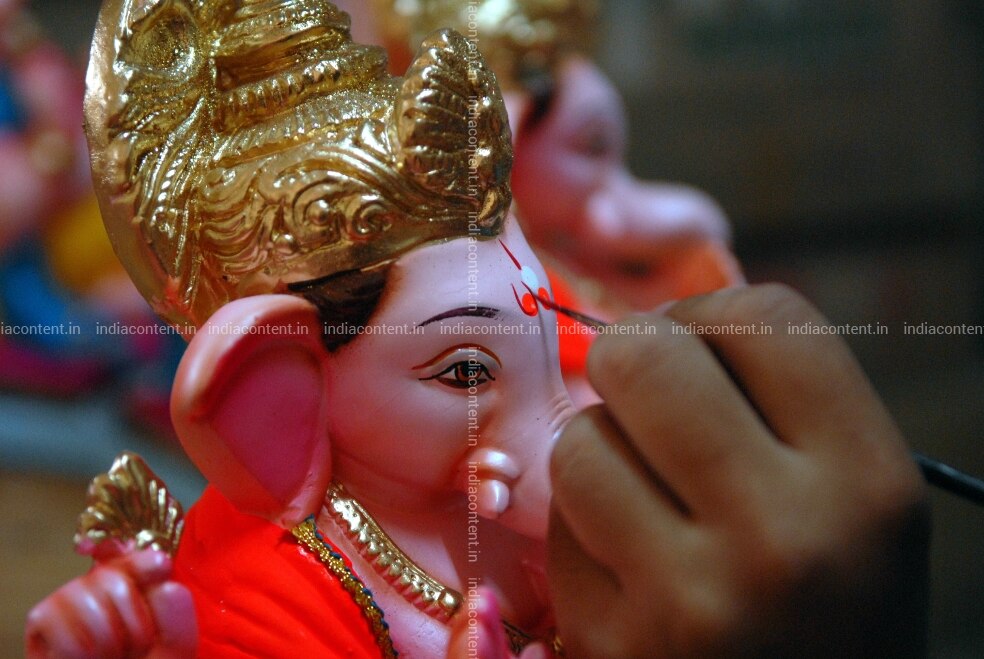 Buy Ganpati Preparation Pictures, Images, Photos By Mandar Deodhar ...