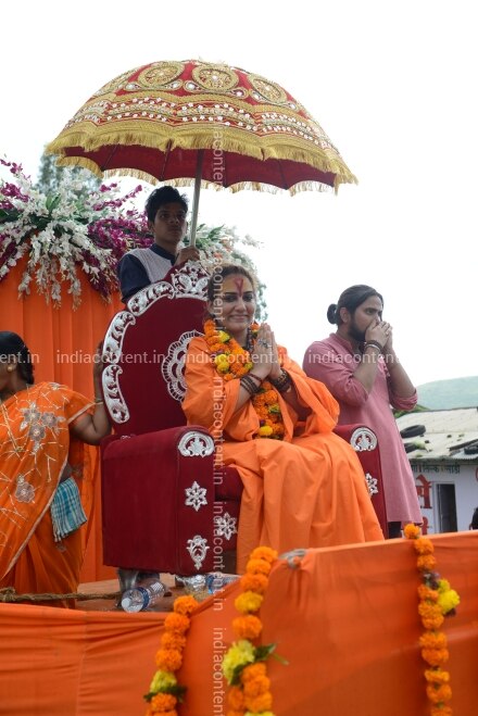 Buy KUMBH MELA STORY Pictures, Images, Photos By Mandar Deodhar ...