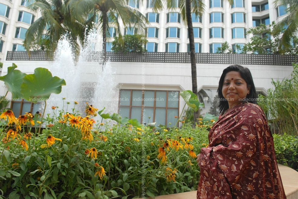 Buy MITHU BASU Pictures, Images, Photos By MANDAR DEODHAR - Archival pictures