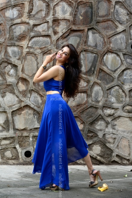 Buy Actress Smita Gondkar Pictures, Images, Photos By Mandar Deodhar ...