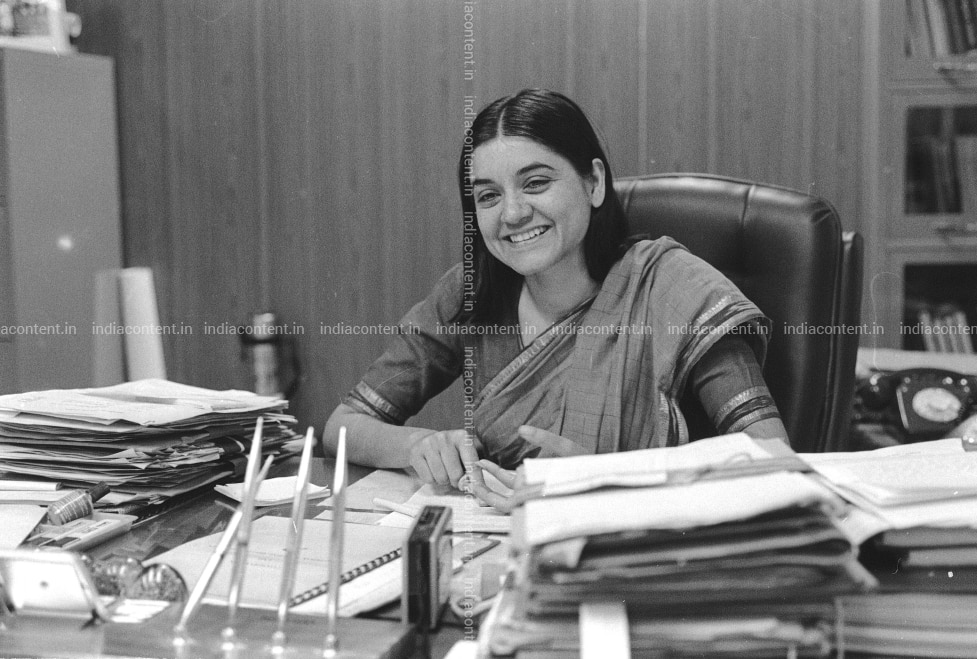 Buy Maneka Gandhi Pictures, Images, Photos By India Today - Archival ...