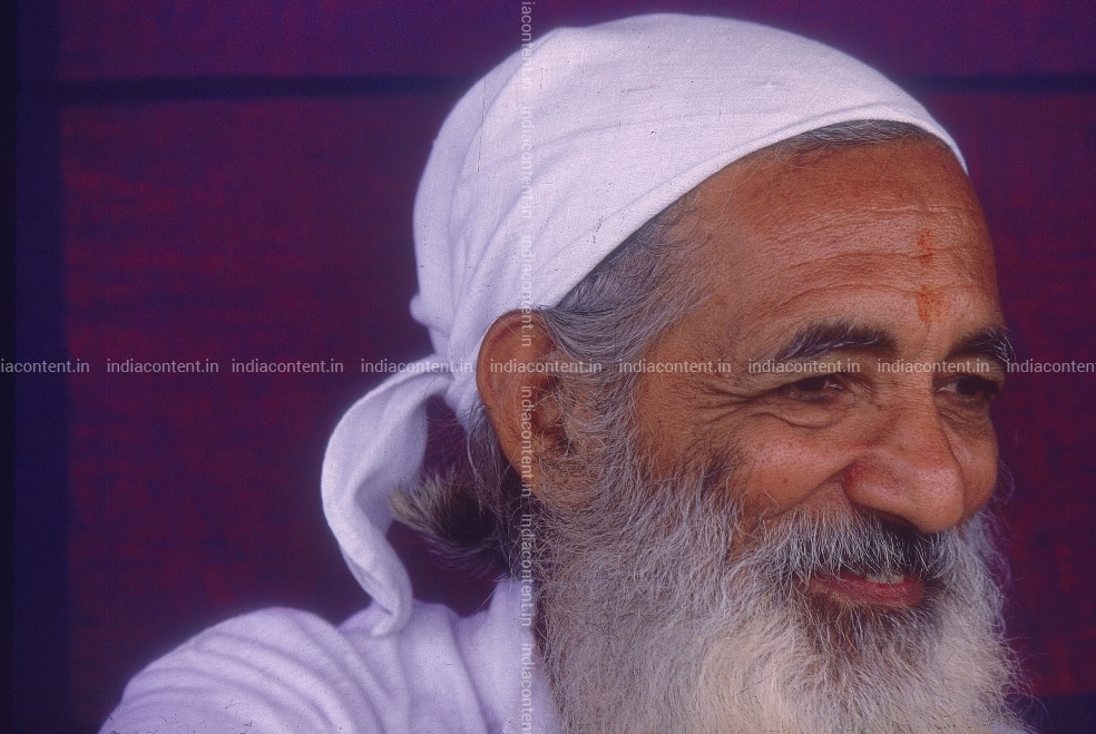 Buy Sundar Lal Bahuguna Pictures, Images, Photos By India Today ...