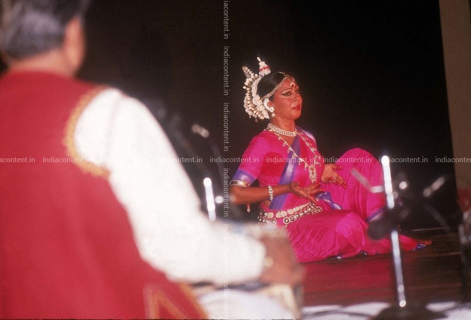 Buy Noted Indian classical danseuse Protima Bedi Pictures, Images ...