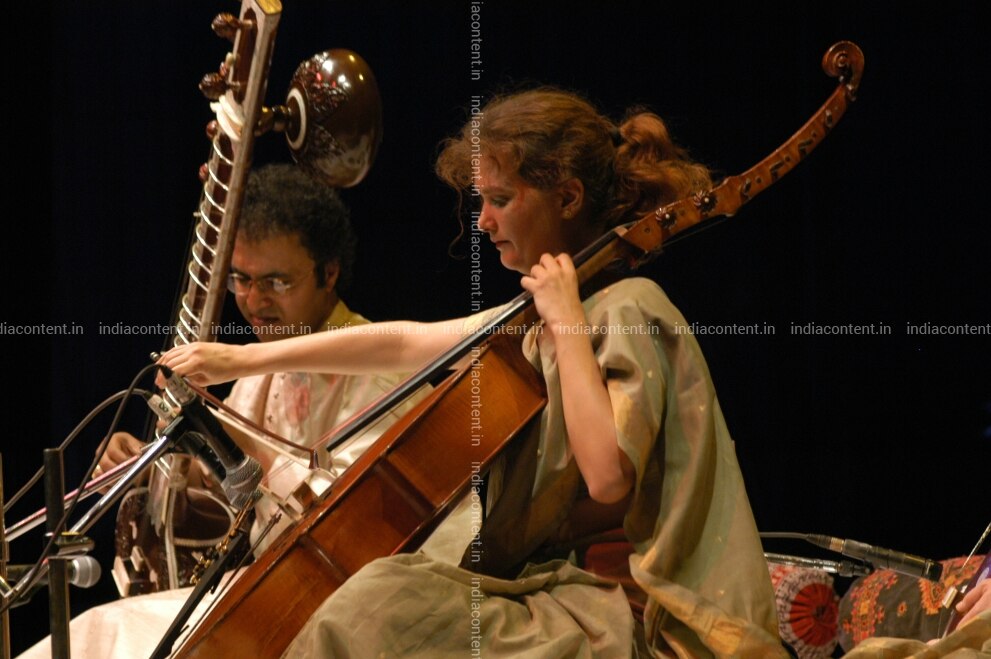 Buy SHUBHENDRA RAO WITH SASKIA RAO Pictures, Images, Photos By BANDEEP ...