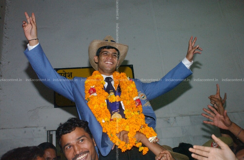 Buy Ali Qamar Md Boxing Commonwealth Pictures, Images, Photos By Pankaj ...