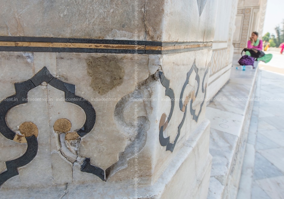 Buy TAJ MAHAL STORY Pictures, Images, Photos By Maneesh Agnihotri ...