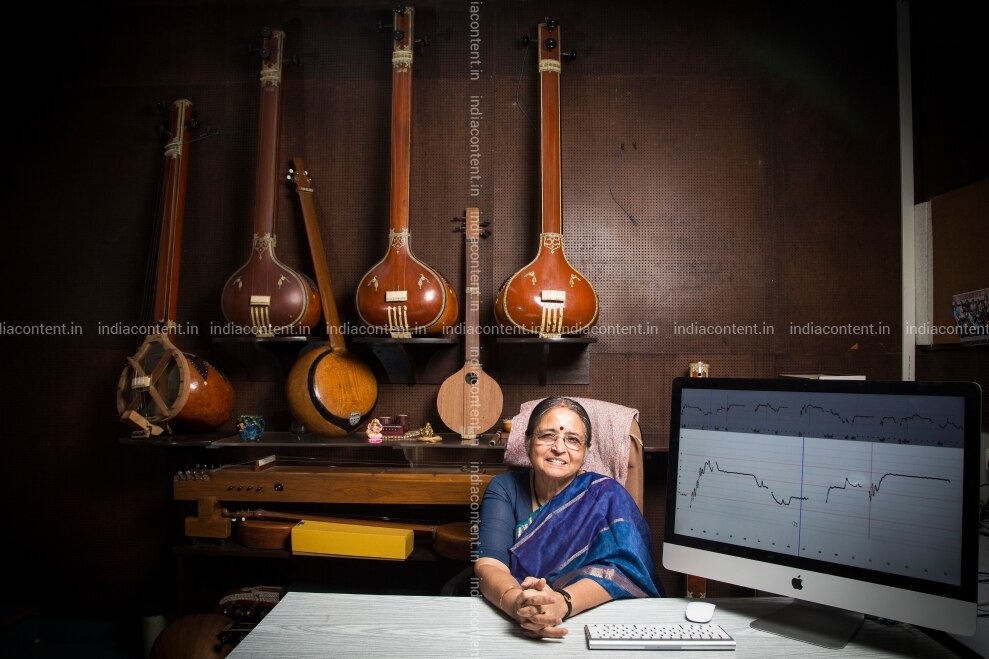 Buy Dr Suvarnalata Rao DJ 1170 Pictures, Images, Photos By DANESH ...