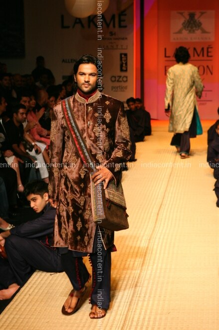 Buy LAKME FASHION WEEK Pictures, Images, Photos By BHASKAR PAUL - News ...