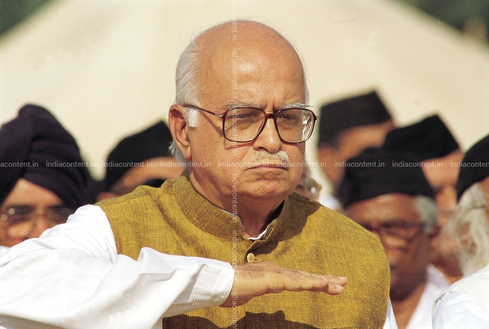 Buy LAL KRISHNA ADVANI Pictures, Images, Photos By BHAWAN SINGH ...