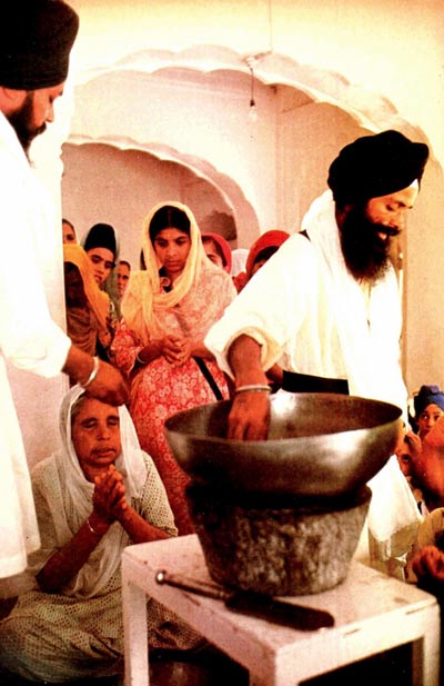 Golden Temple: The crown jewel of Sikhism - India Today