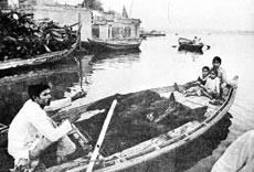 Varanasi: The dues of death - India Today