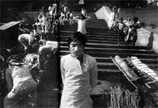 Varanasi: The dues of death - India Today