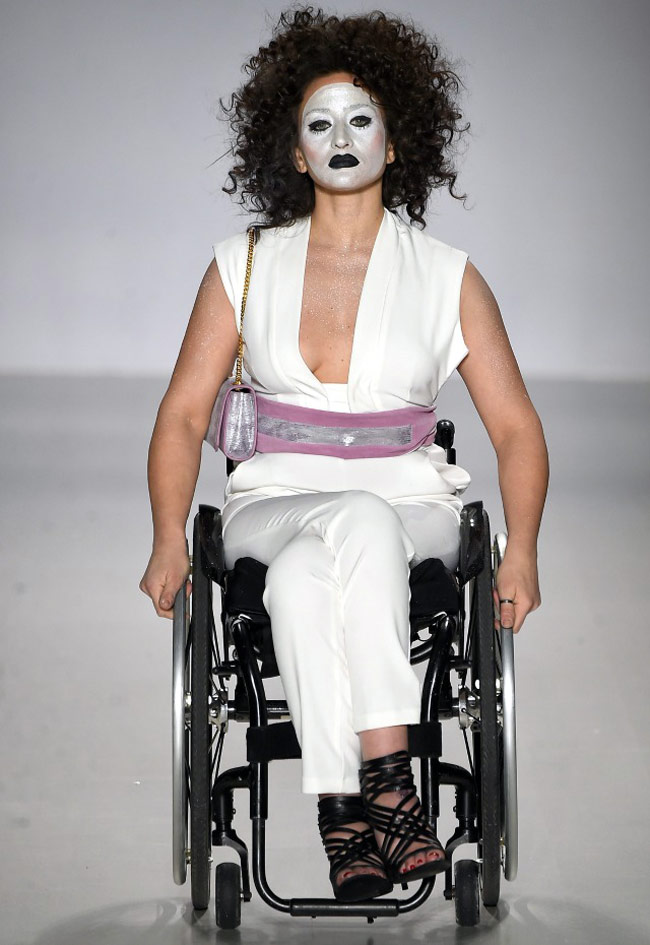These images of differently abled ramp models will make your day ...