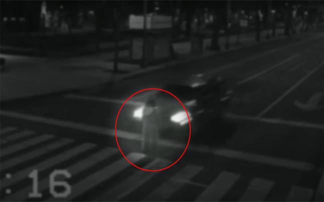 Ghost on CCTV? Spooky footage shows car drive through young girl's body ...