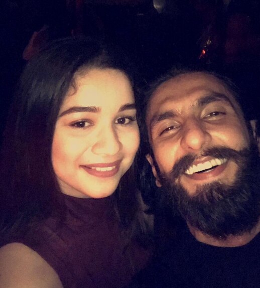 SEE PIC: Ranveer Singh chills with Sachin Tendulkar's daughter Sara ...
