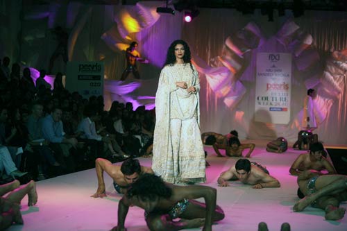 Shweta Bachchan walks for Abu-Sandeep