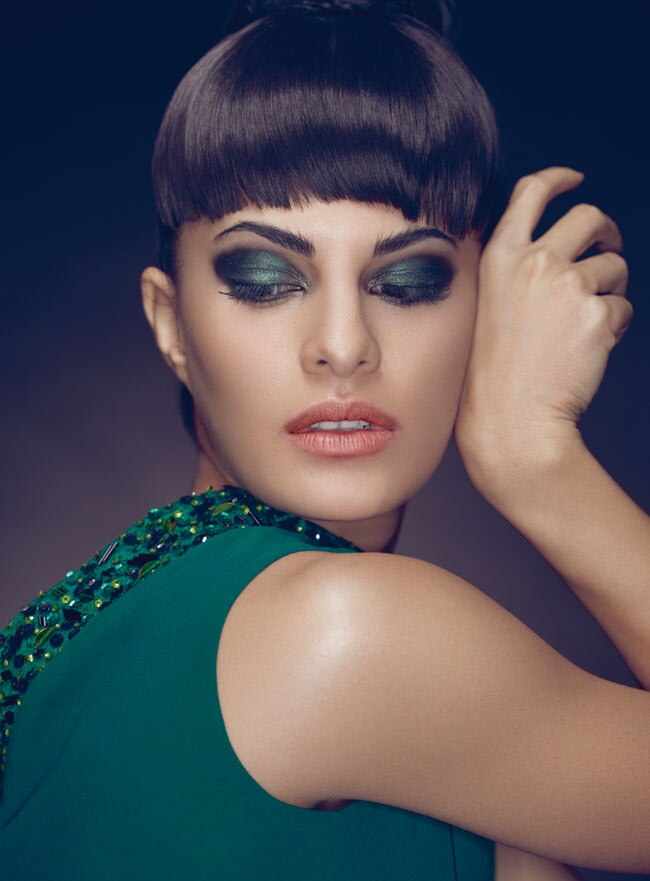 Jacqueline Fernandez Goes Pow wow jacqueline-fernandez-goes-pow-wow