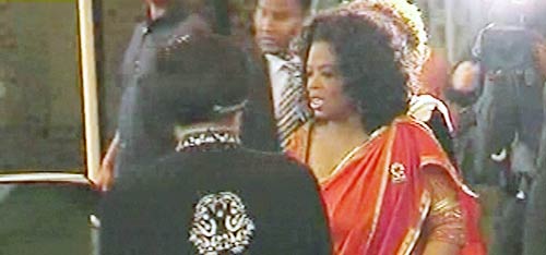 Oprah Winfrey wears sari for India
