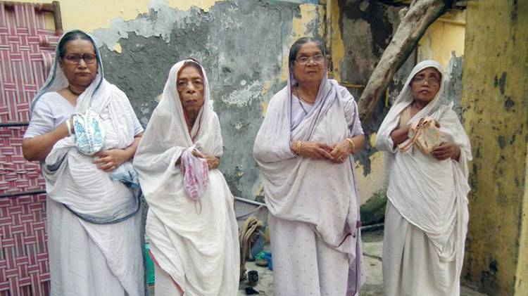 Love and marriage for a widow on Diwali in Vrindavan