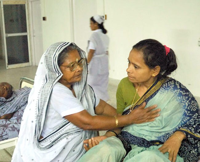 Subhasini Mistry, an underprivileged builds hospital for poor