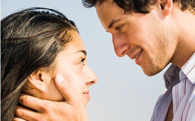 What drives couples to fall in love at first sight