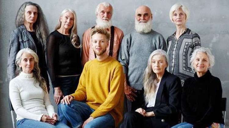 This modelling agency in Russia only hires models over 45 for the most ...