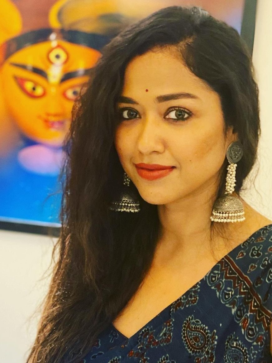 sohini-sarkar-ranojoy-romantic-photos-soc