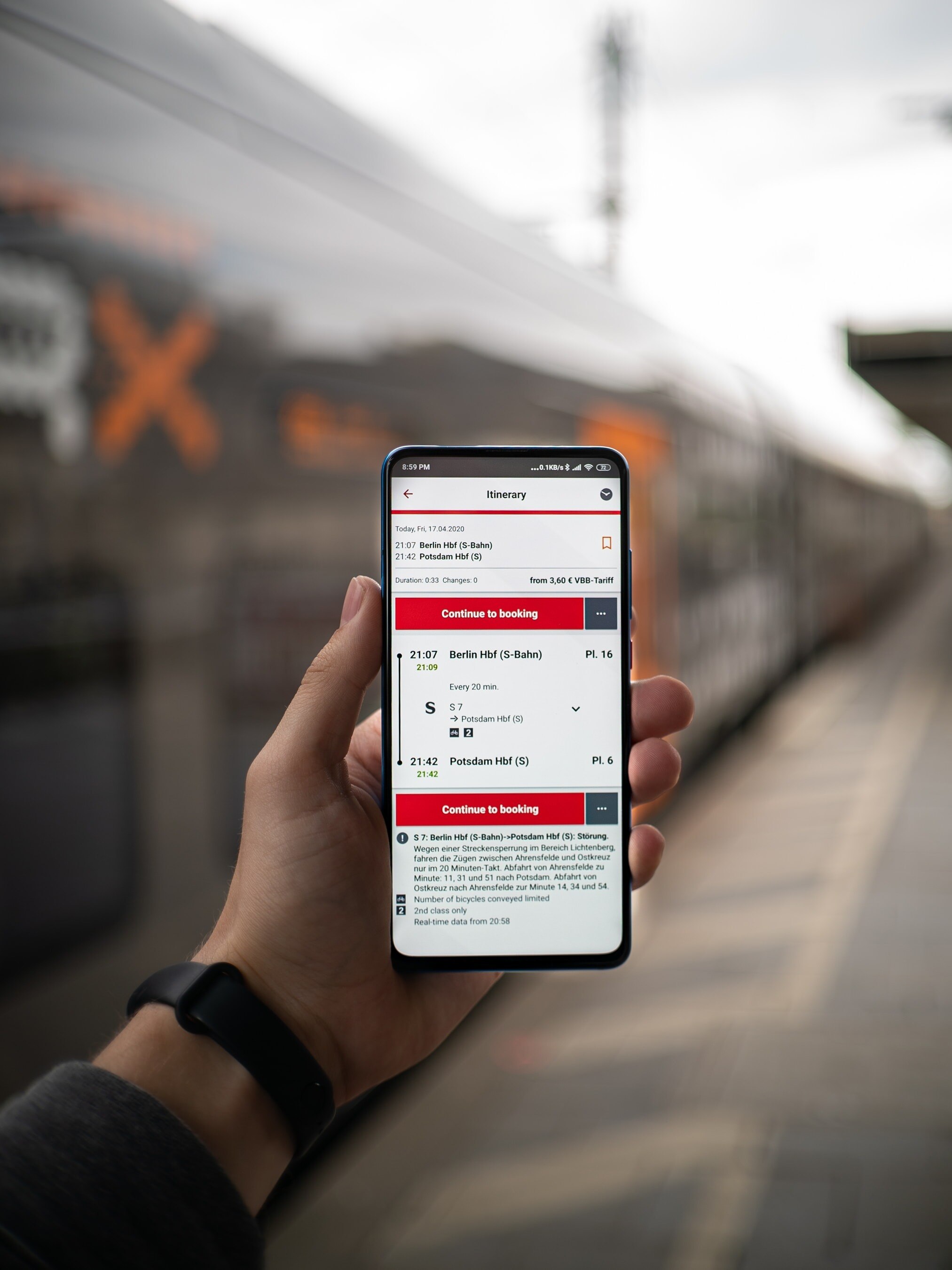 ट्रेन टिकट कन्फर्म हुआ या नहीं? अपने फोन से ऐसे करें चेक - Train ticket ...