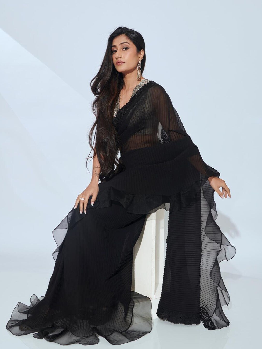Dhanashree Sets Ethnic Fashion Goals