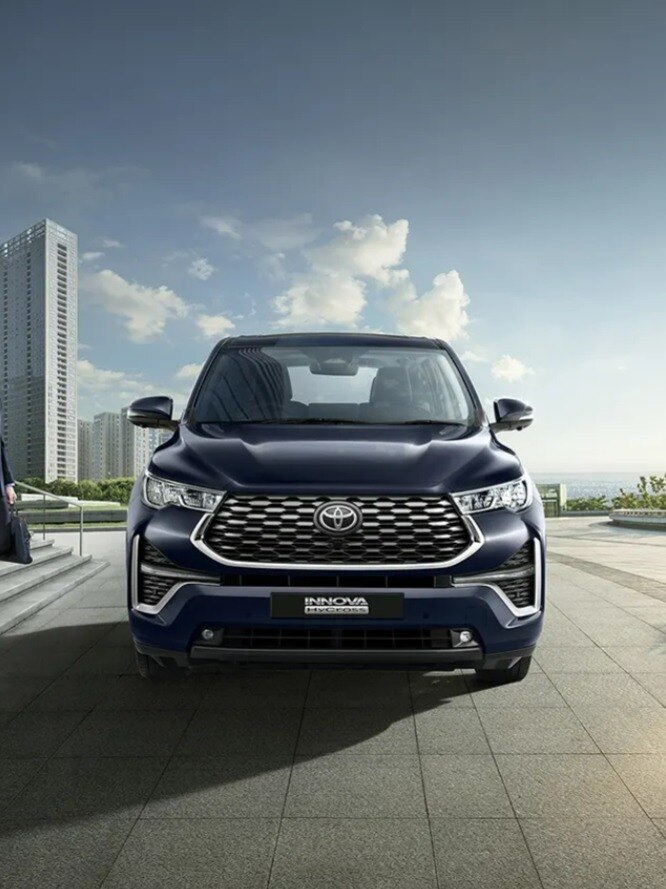 Toyota Innova Hycross: Full accessories