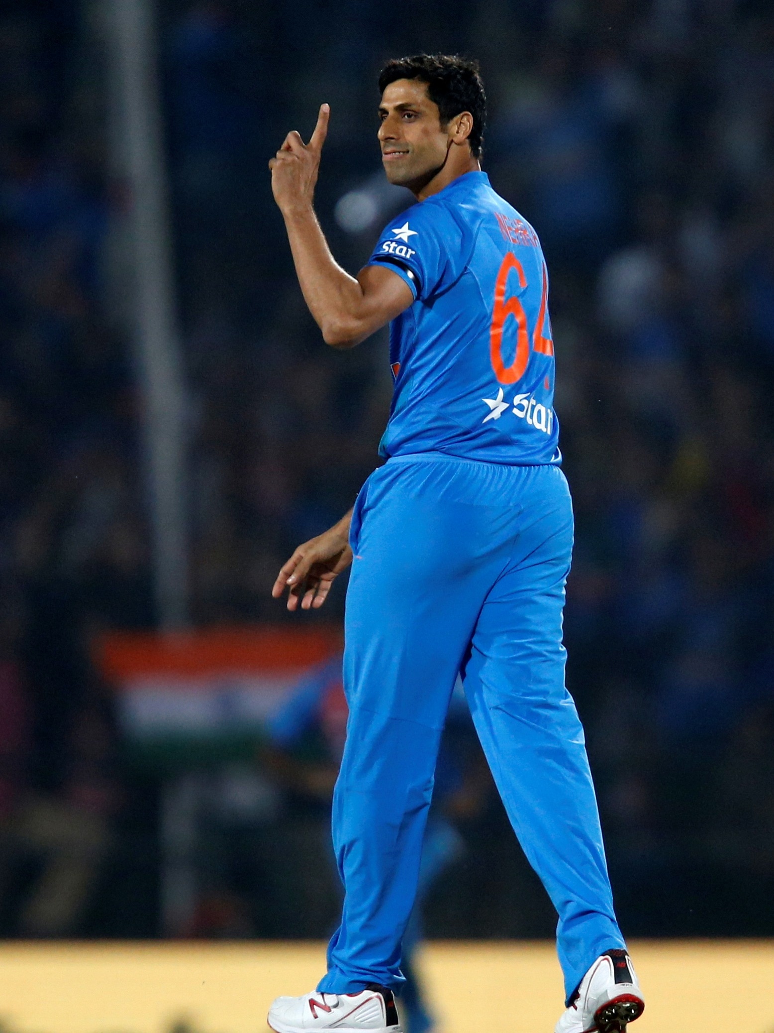 Nehras unmissable dance wins hearts