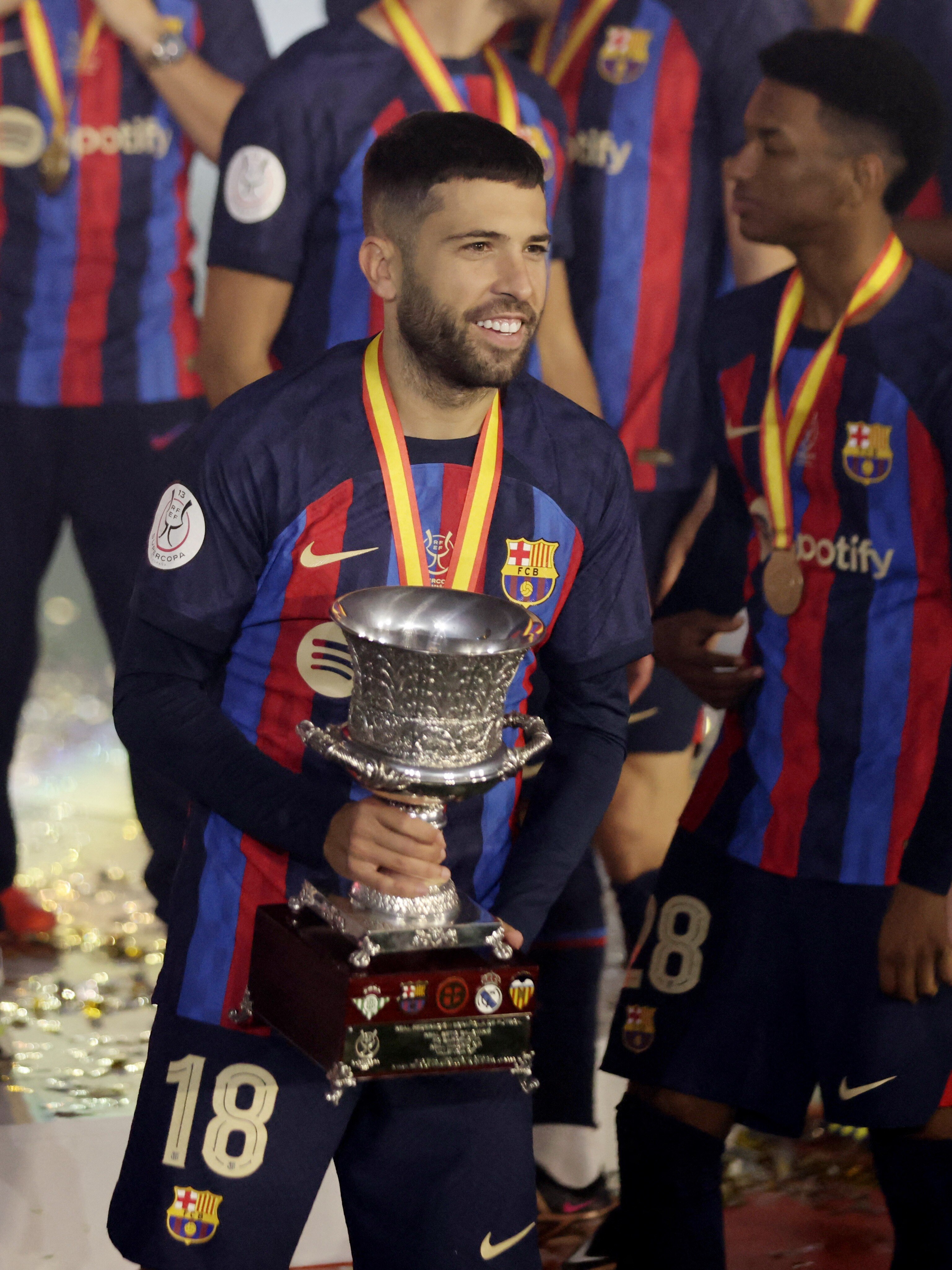 Barcelona celebrate Super Cup triumph