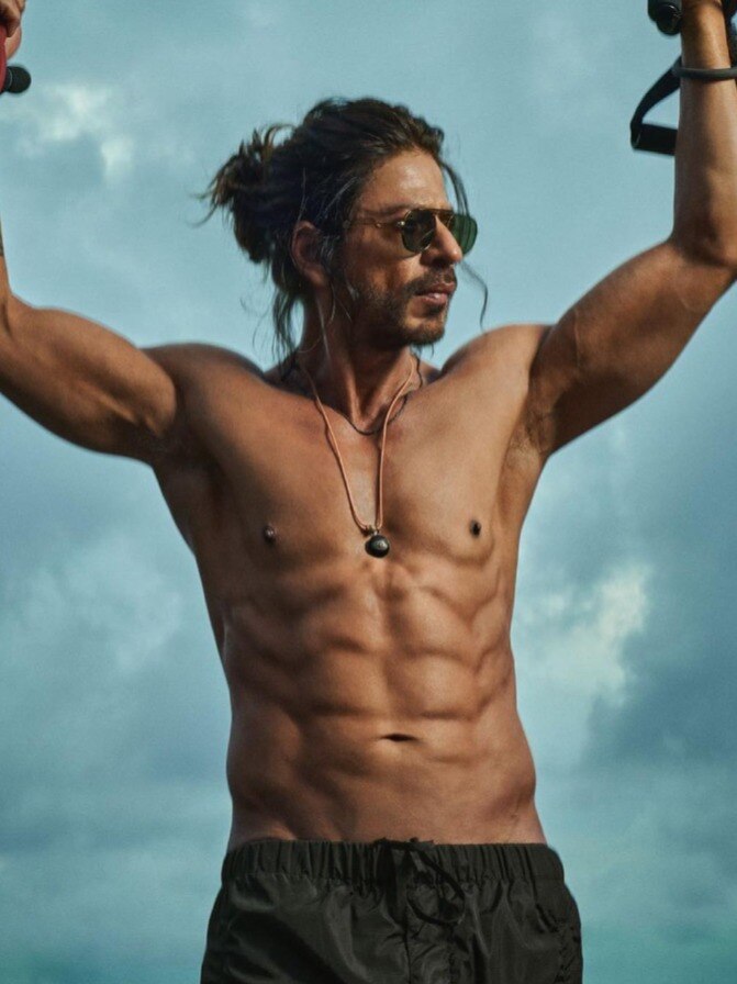 घंटों जिम डाइट में खाए सलाद अंडे चिकन तब 18 महीने में पठान बने Srk Shah Rukh Khan Pathaan
