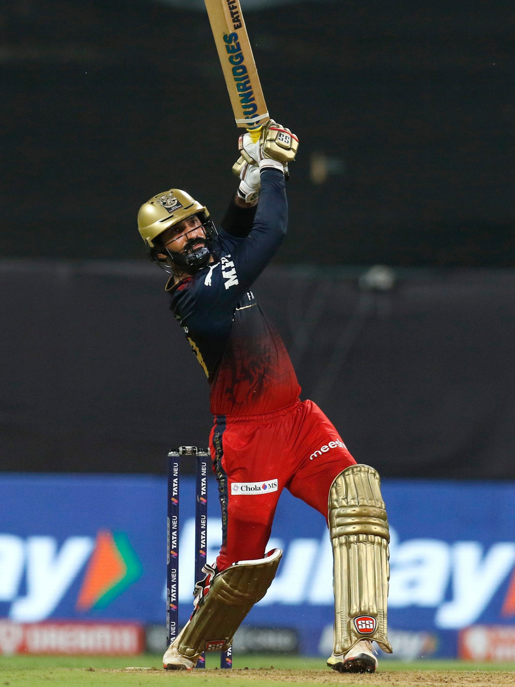 Dinesh Karthik sweats it out ahead of IPL