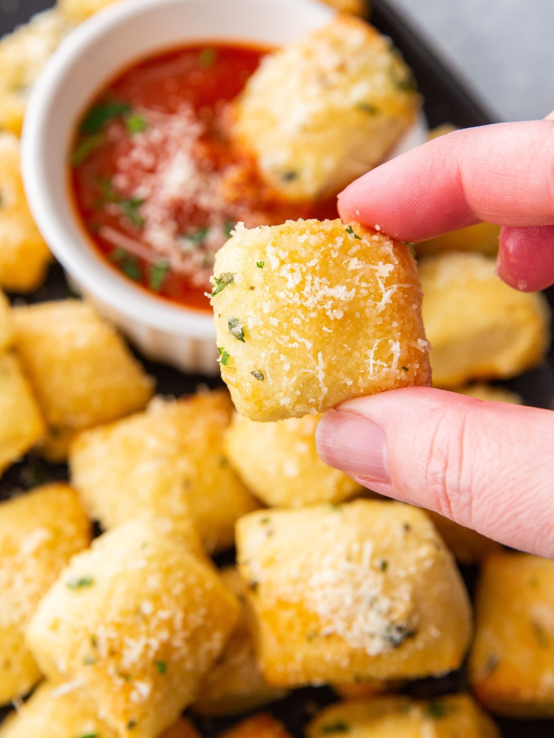 How to Make Parmesan Bread Bites