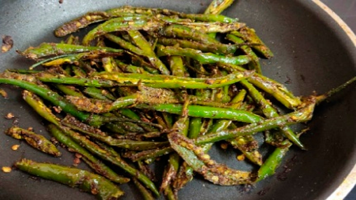 ऐसे बनाकर स्टोर करें फ्राइड हरी मिर्च, किसी भी खाने का बढ़ा देंगी स्वाद ...