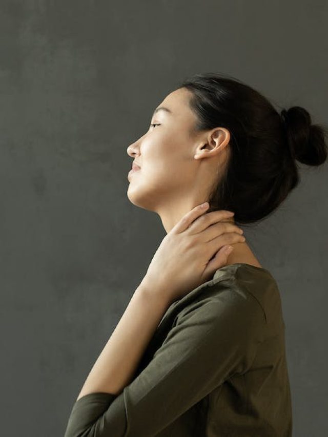 5 Ways To Fix A Stiff Neck