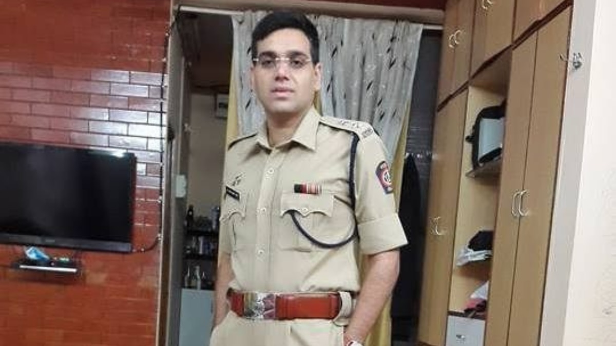 पहले 12वीं फेल, फिर बना IPS, अब बनी फिल्म